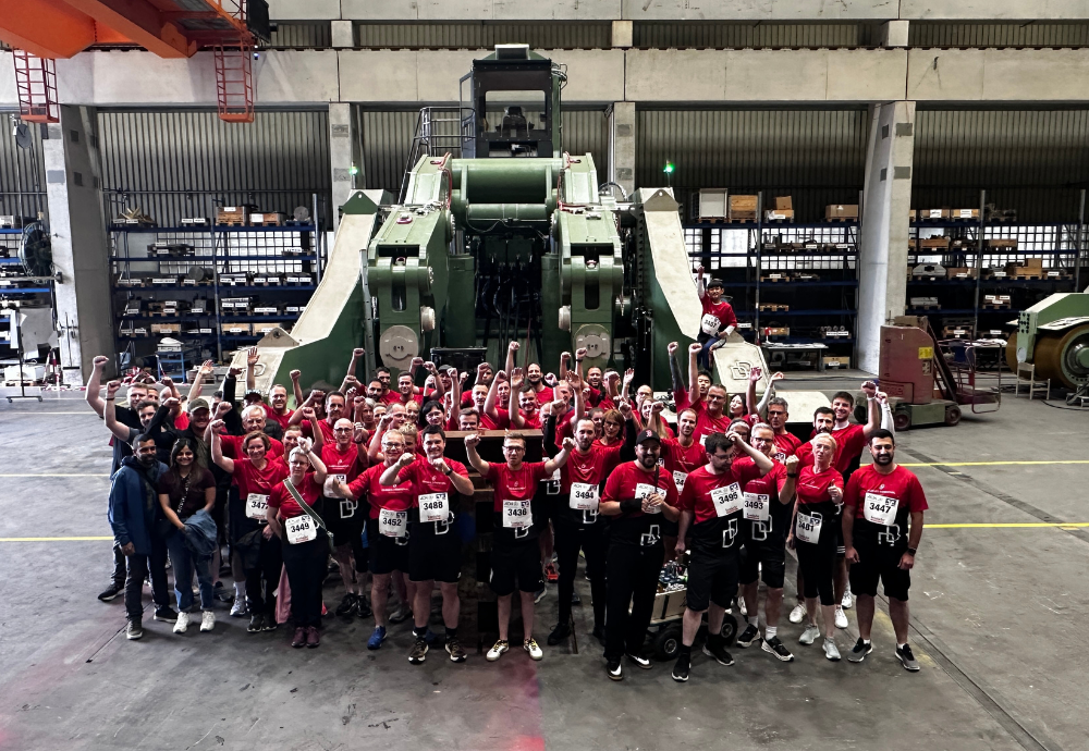 TEAMING UP AT THE COMPANY RUN | Dango & Dienenthal