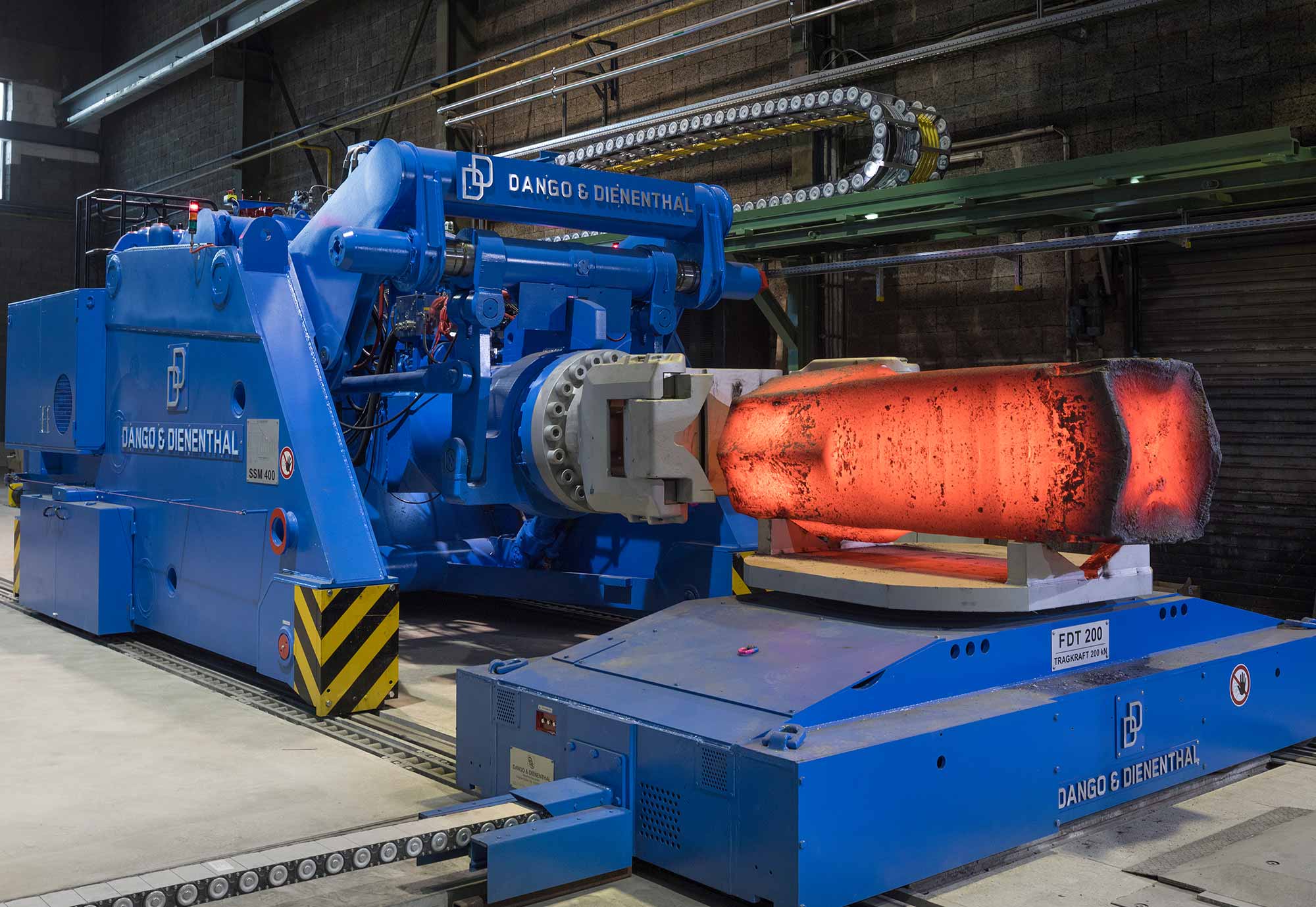 Schmiedemanipulatoren | Dango & Dienenthal